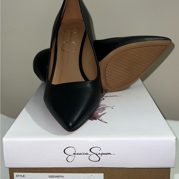 Jessica Simpson | Shoes | Jessica Simpson Black Womens Pumps Jpaanya ...